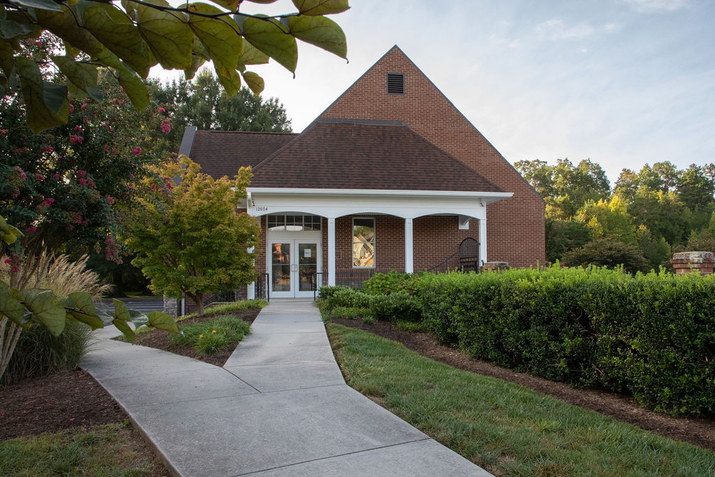 Facilities & Grounds – Fox Run